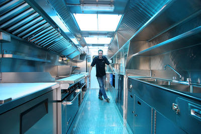 Gourmet Eats on the Move to Suburbia - Mobile Food News