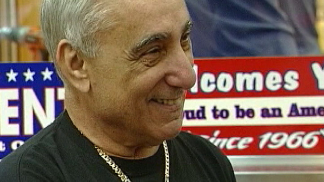 Philly: Geno's Steaks Owner Vento Dies - Mobile Food News