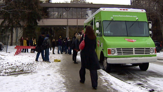 Calgary, CAN: Calgary City Hall Makes Room for Food Trucks - Mobile ...