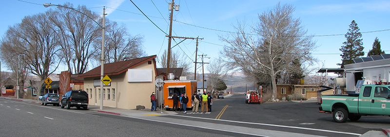 Lee Vining, CA: Ohanas395 - A food truck in Lee Vining - Mobile Food News
