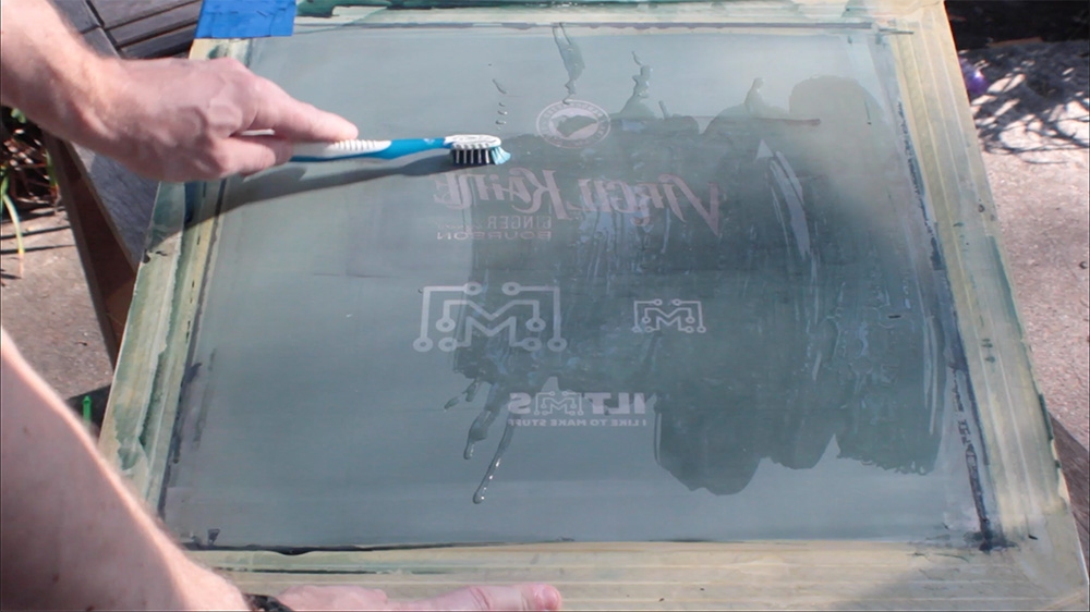 How to screen print your own t-shirts - I Like To Make Stuff