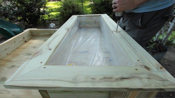 How to make a sandbox/planter combo - I Like To Make Stuff