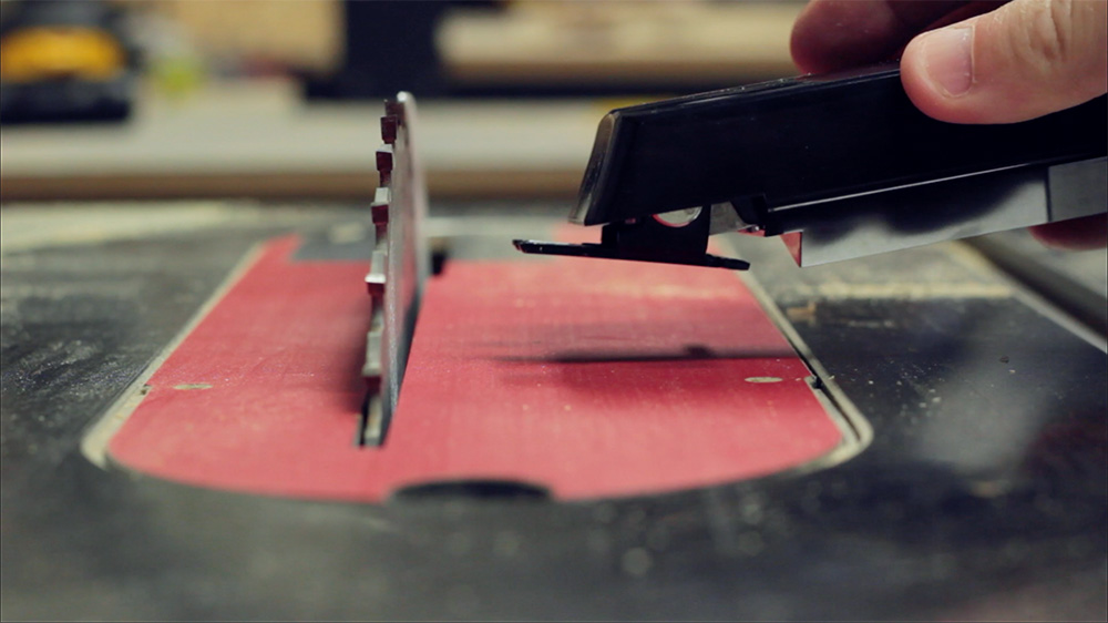 How to make a swing arm for a computer monitor - I Like To Make Stuff