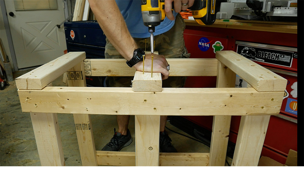 How to make a simple, cheap 2x4 work table - I Like To Make Stuff