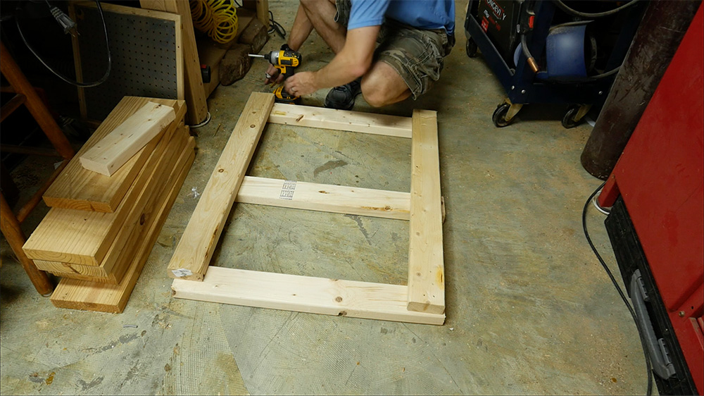 How to make a simple, cheap 2x4 work table - I Like To Make Stuff