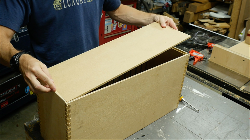 How to make a wooden comic box - I Like To Make Stuff