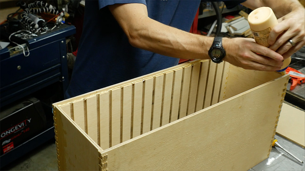 How to make a wooden comic box - I Like To Make Stuff