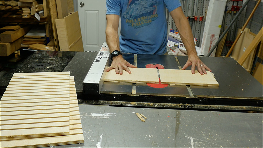 How to make a wooden comic box - I Like To Make Stuff