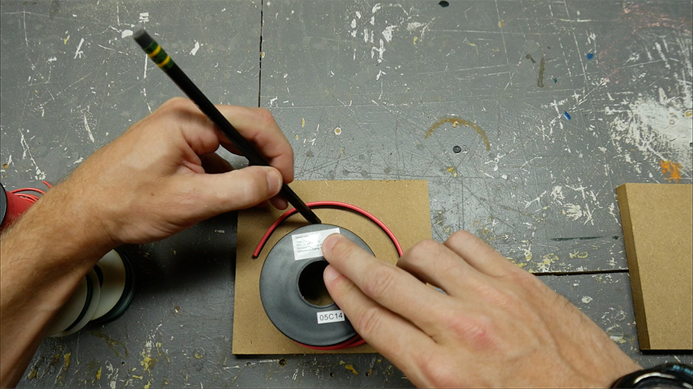 How to make a steel framed desk (electronics station) - I Like To Make ...