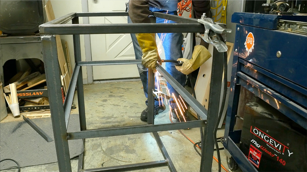 How to make a welding cart/table - I Like To Make Stuff