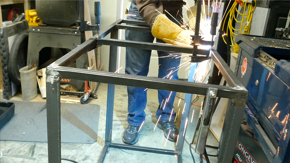 How to make a welding cart/table - I Like To Make Stuff