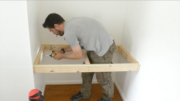 How to make a floating desk - I Like To Make Stuff