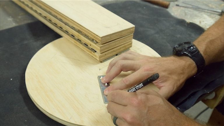 How to make a foldable shop stool - I Like To Make Stuff