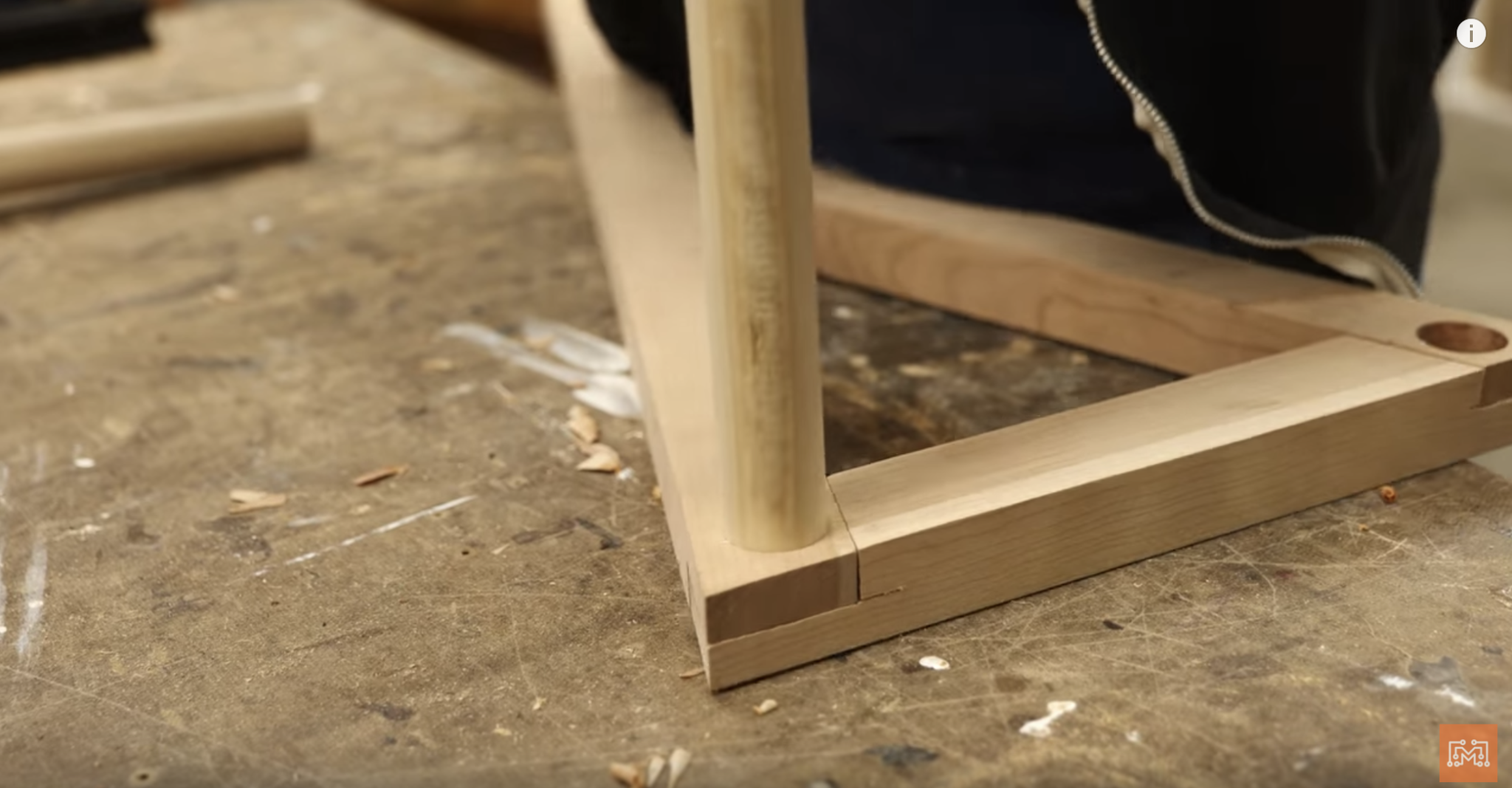 How to Make a Multi Guitar Stand - I Like To Make Stuff