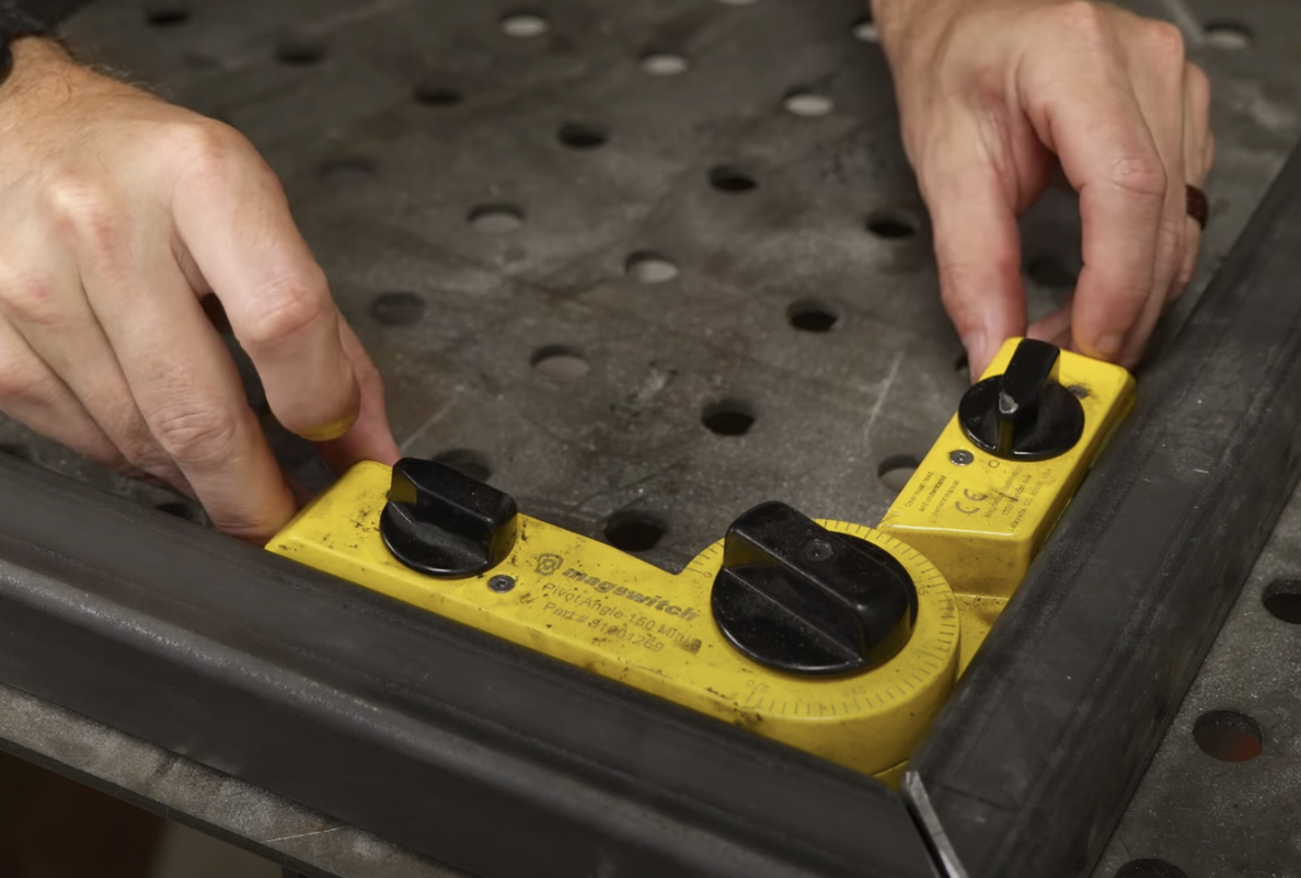 How to Make a DIY Weight Rack - I Like To Make Stuff