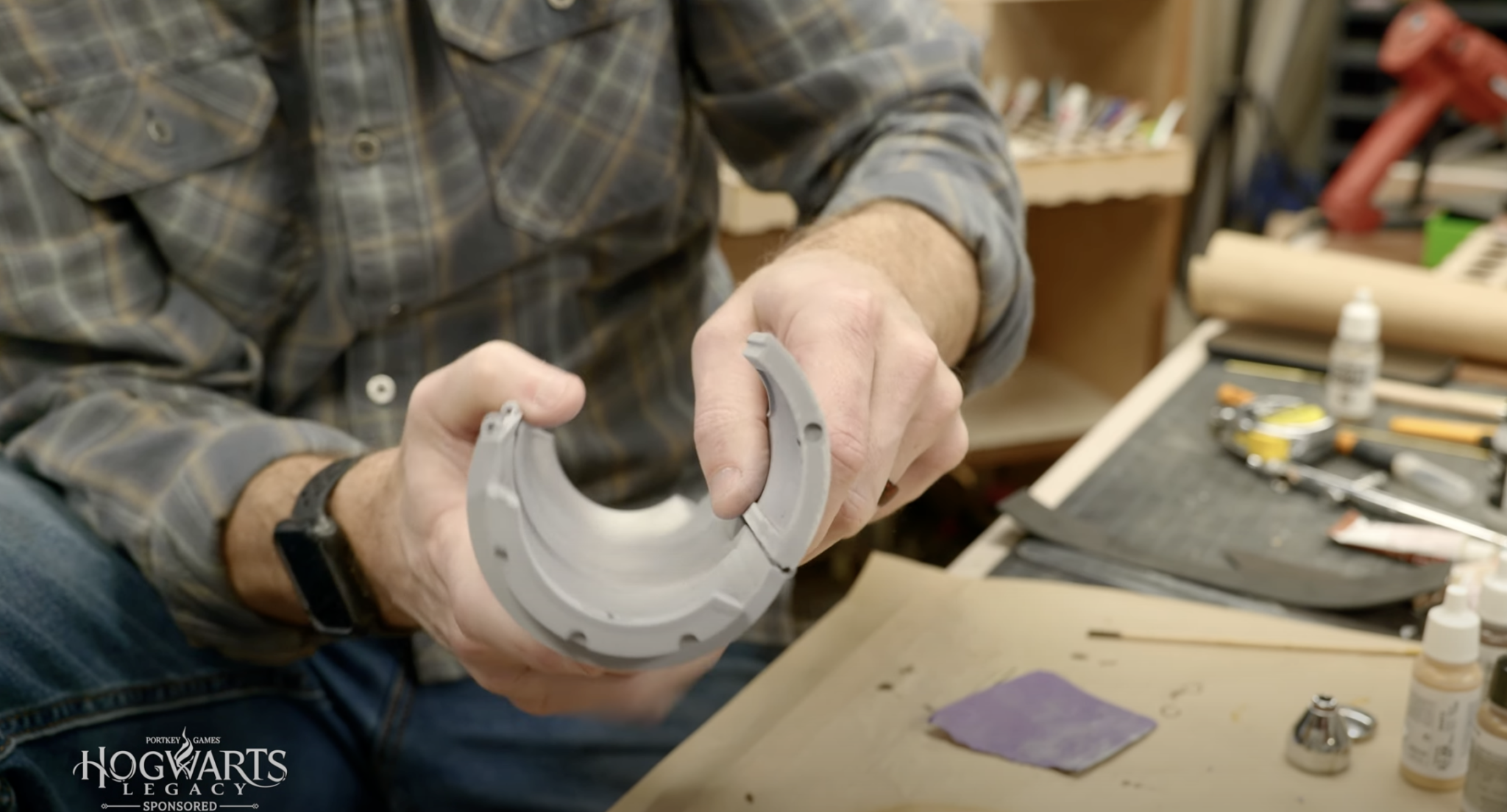 Hogwarts Legacy: REAL LIFE MAGICAL PORTKEY! - I Like To Make Stuff