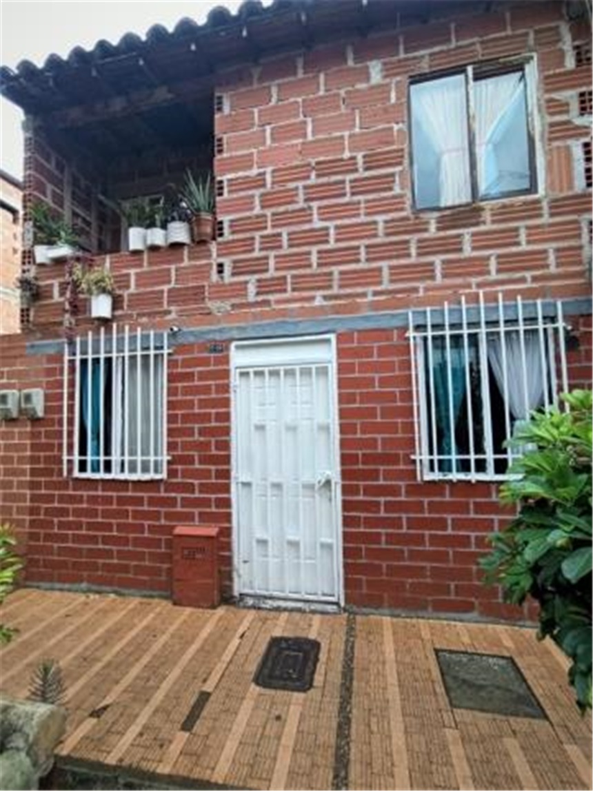 Casa en venta, Bello. Ref #7856058 - fincaraiz.com.co