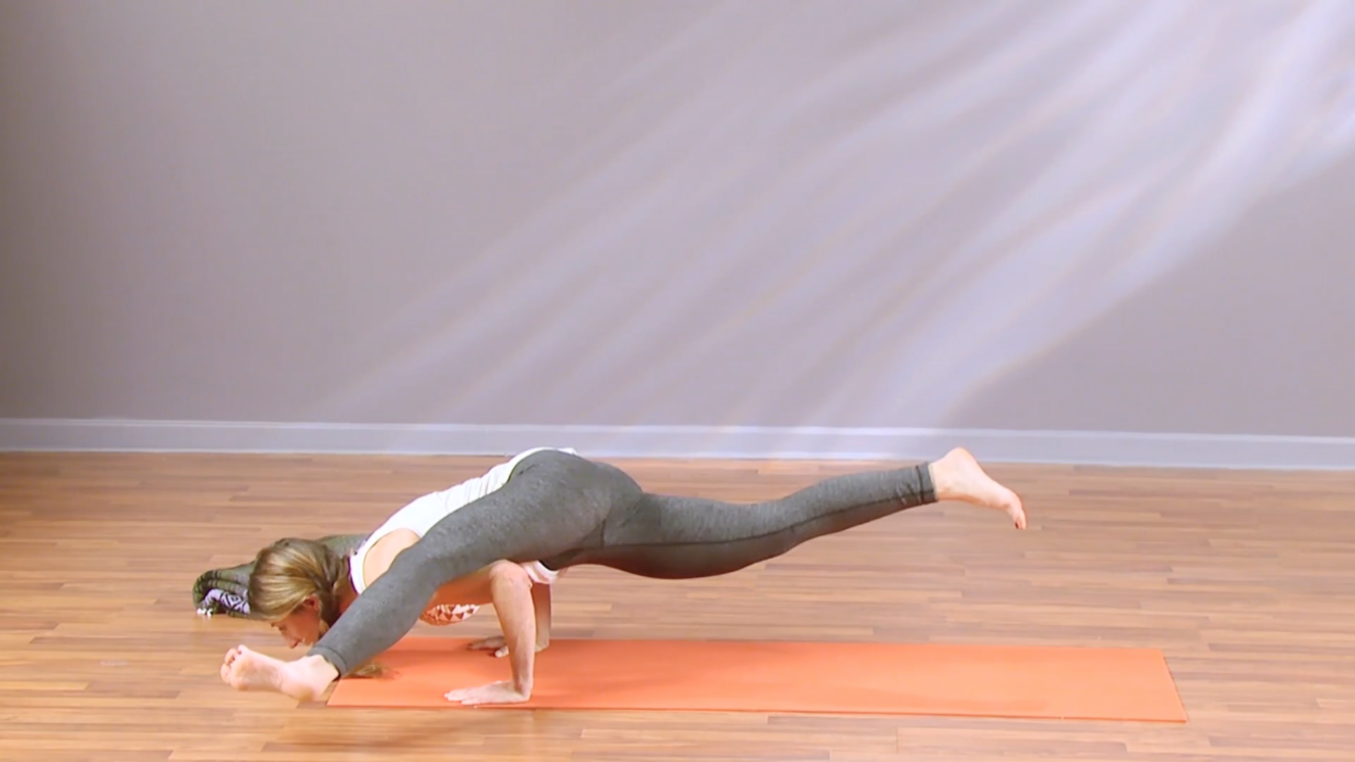 Arm Balance Mini-Tutorial: Eka Pada Koundinyasana II