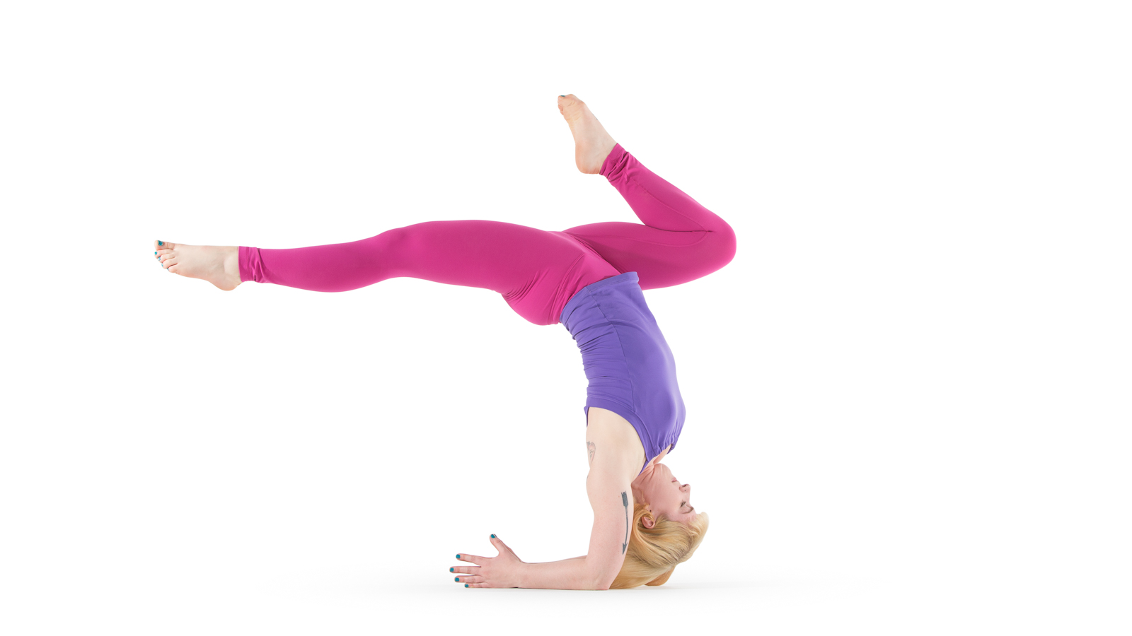 Hollowback Forearmstand | Yoga International