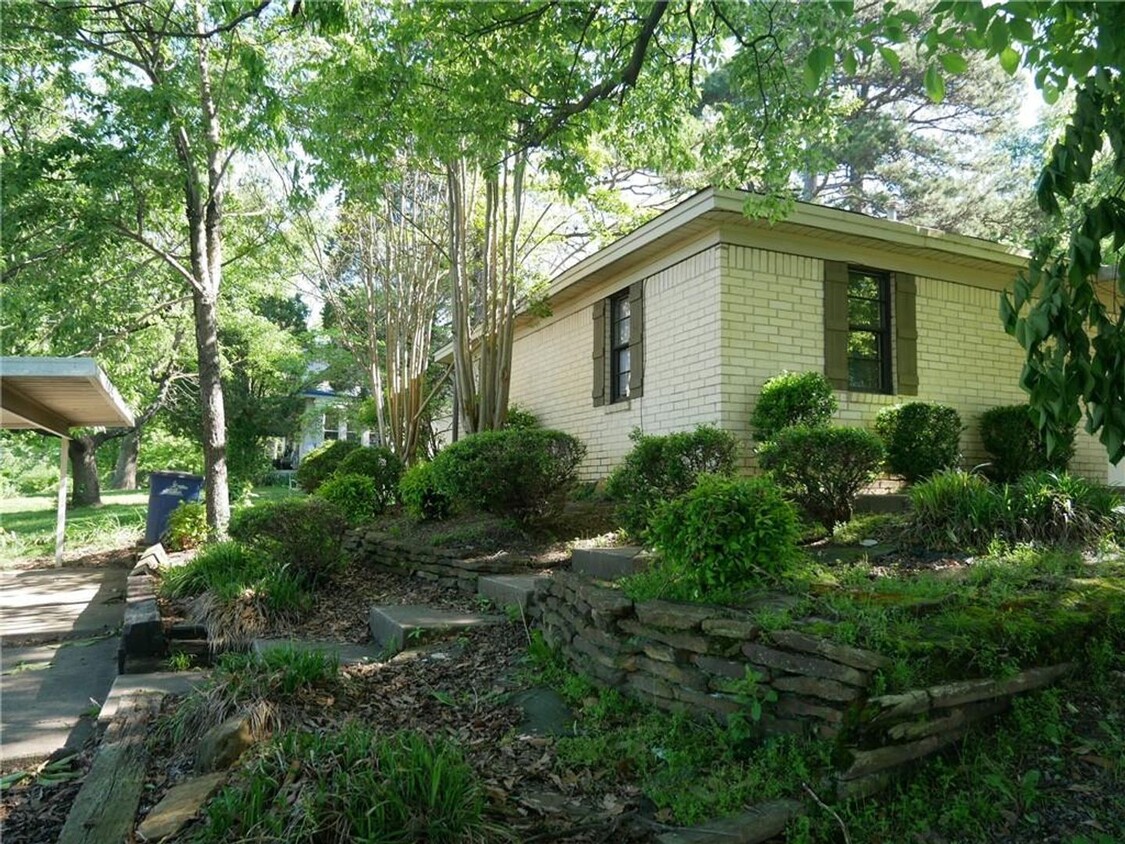 Low Income Apartments and Affordable Housing For Rent in Fort Smith, AR