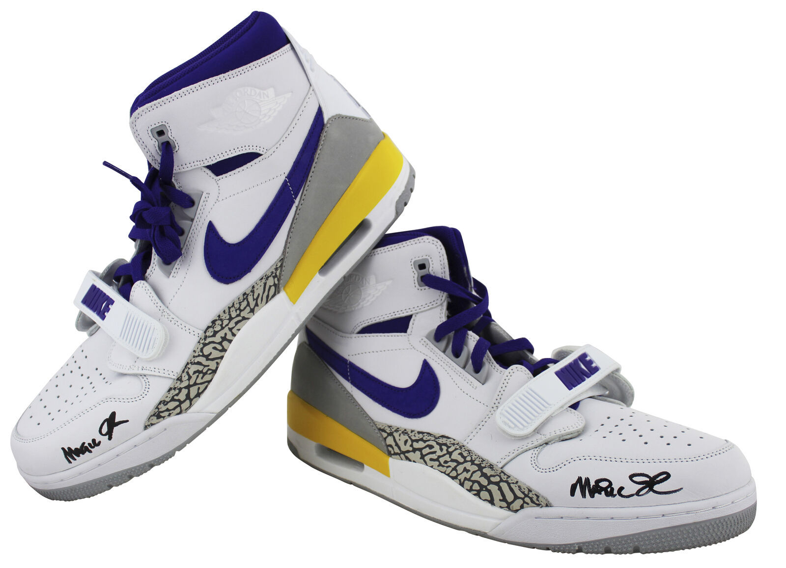 Charitybuzz: Magic Johnson Signed 2018 Nike Air Jordan Shoes - Lot 2227405