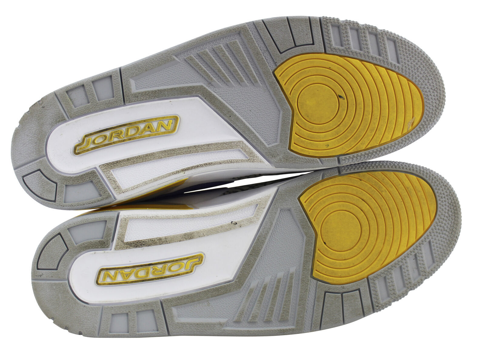 Charitybuzz: Magic Johnson Signed 2018 Nike Air Jordan Shoes - Lot 2227405