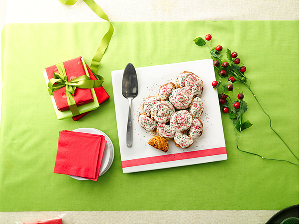 Cinnamon Roll Christmas Tree Recipe - AOL