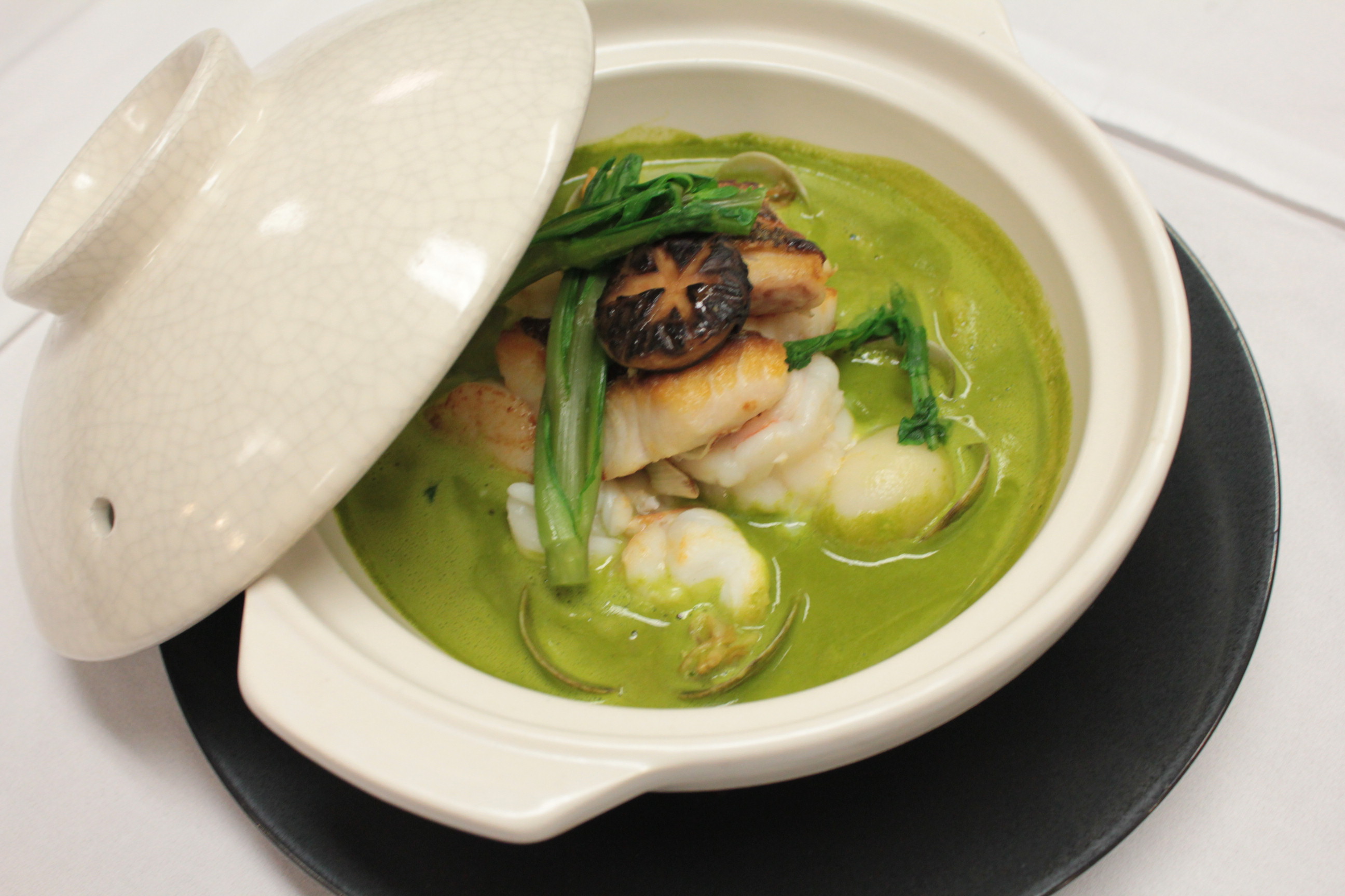 Seafood Hot Pot with Green Curry Recipe - AOL