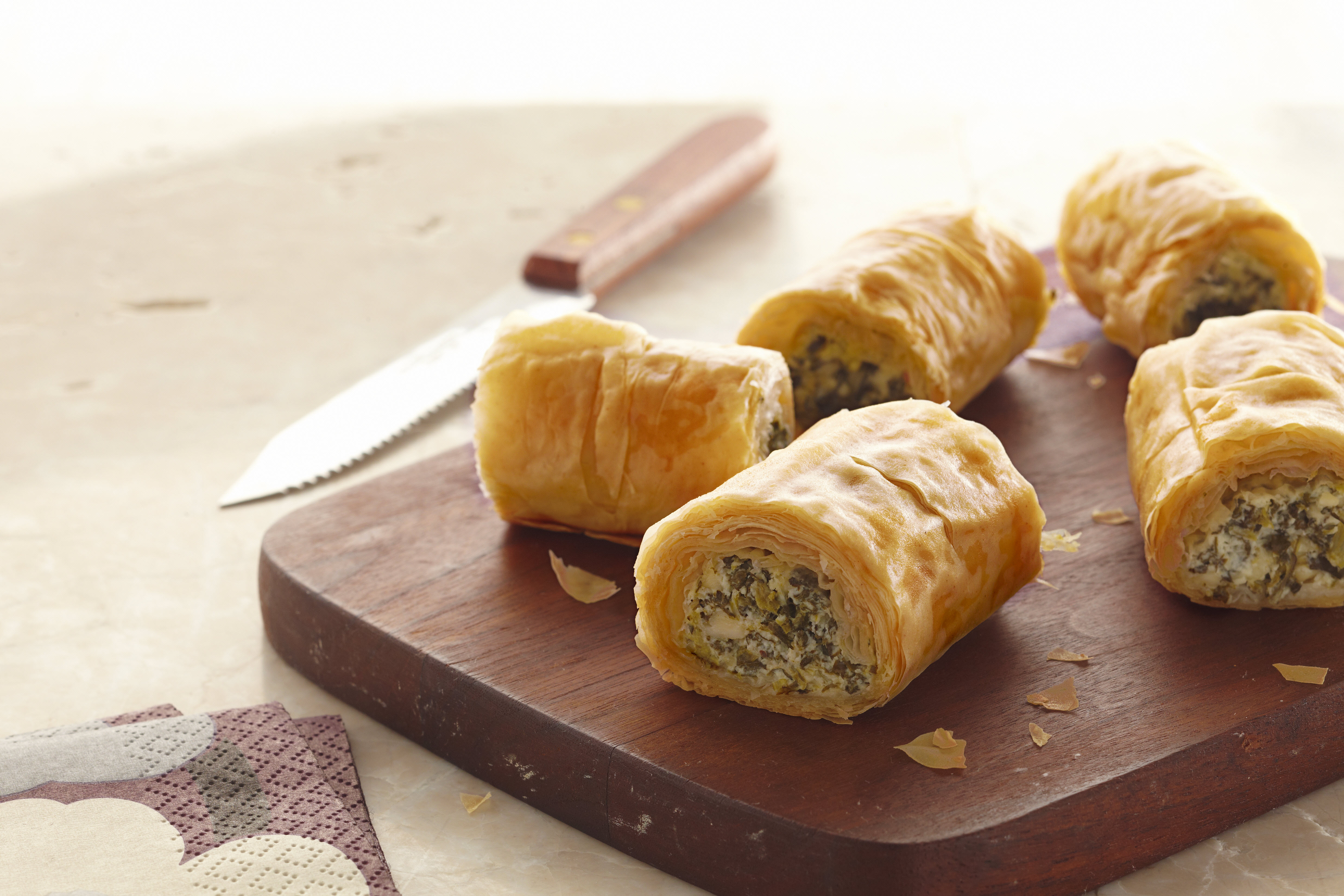 Make-Ahead Spinach Phyllo Roll-Ups Recipe - AOL