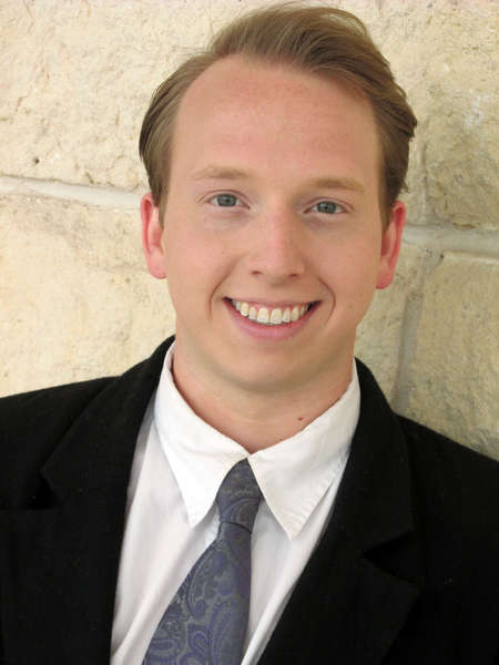 Andrew is on Couchsurfing! | Couchsurfing