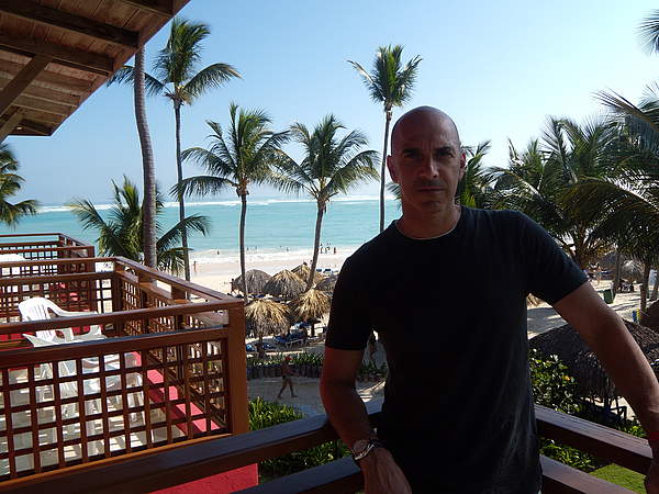 Shon is on Couchsurfing! | Couchsurfing