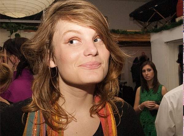 Kathryn Loder is on Couchsurfing! | Couchsurfing