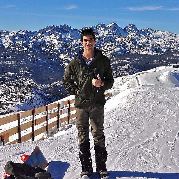 Derek is on Couchsurfing! | Couchsurfing