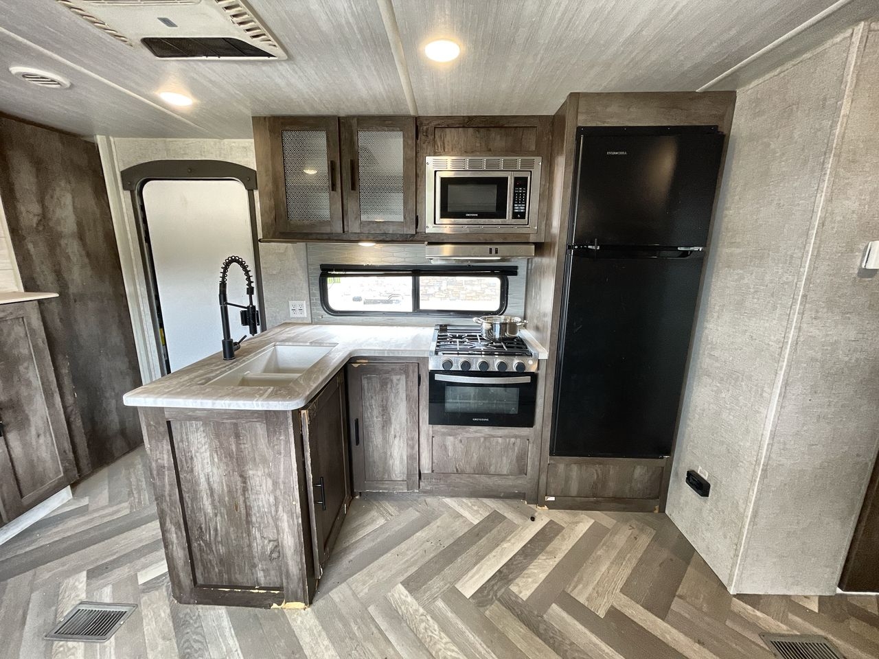 2021 FOREST RIVER SALEM 31KQBTS for sale in Cleburne TX 4X4TSMG26M8067970