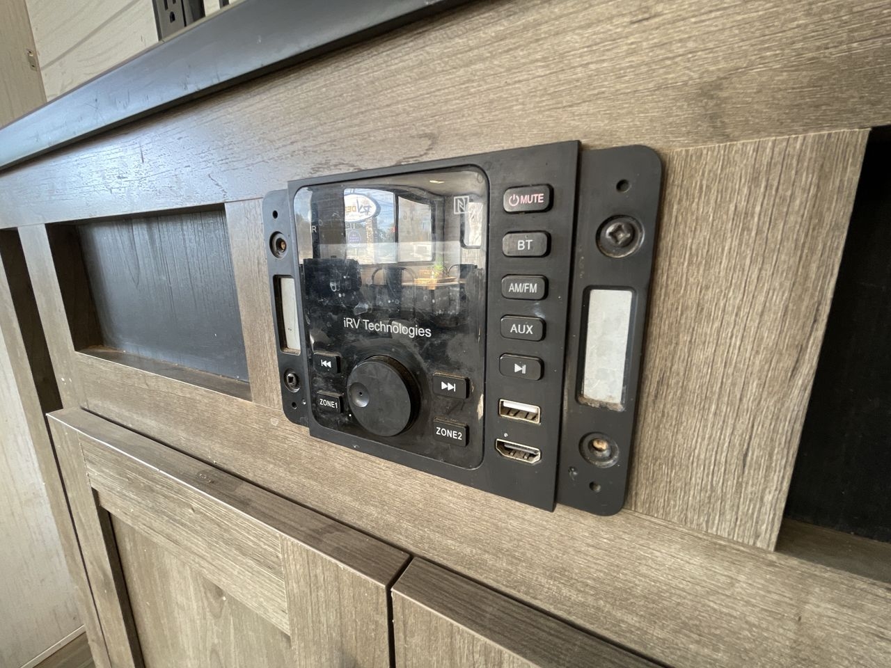 2022 HEARTLAND PIONEER DS320 for sale in Cleburne TX 5SFPB3725NE485499