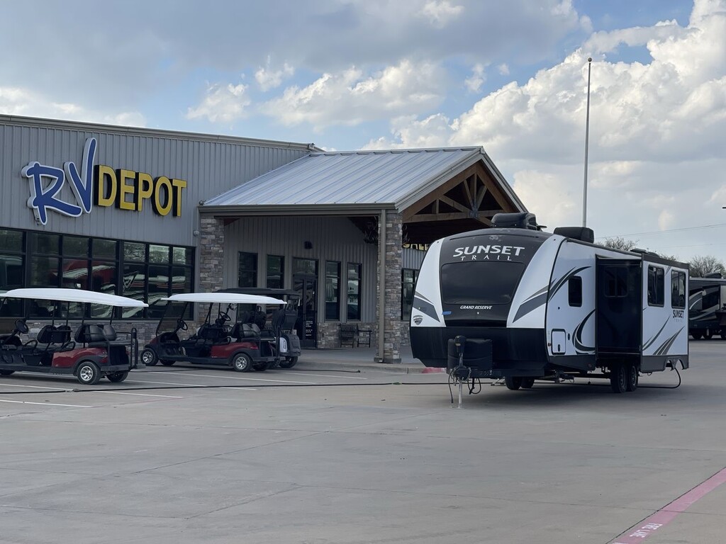 2018 KEYSTONE SUNSET TRAIL 28BH for sale in Cleburne TX 4YDT28B25J5351718