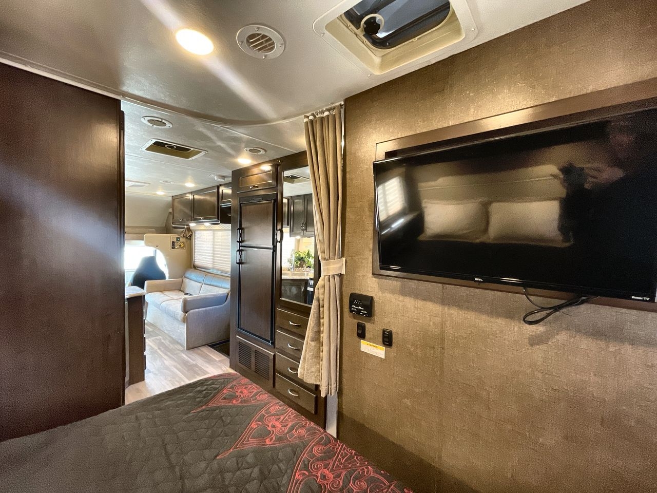 2019 THOR FREEDOM ELITE 26 HE for sale in Cleburne TX 1FDWE3FS2KDC25095