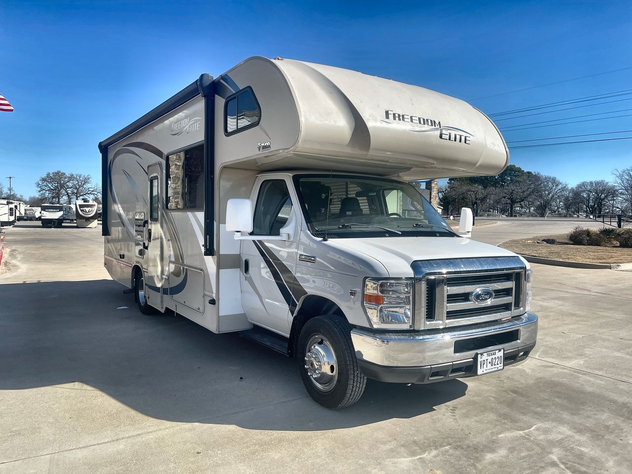 2019 THOR FREEDOM ELITE 26 HE for sale in Cleburne TX 1FDWE3FS2KDC25095