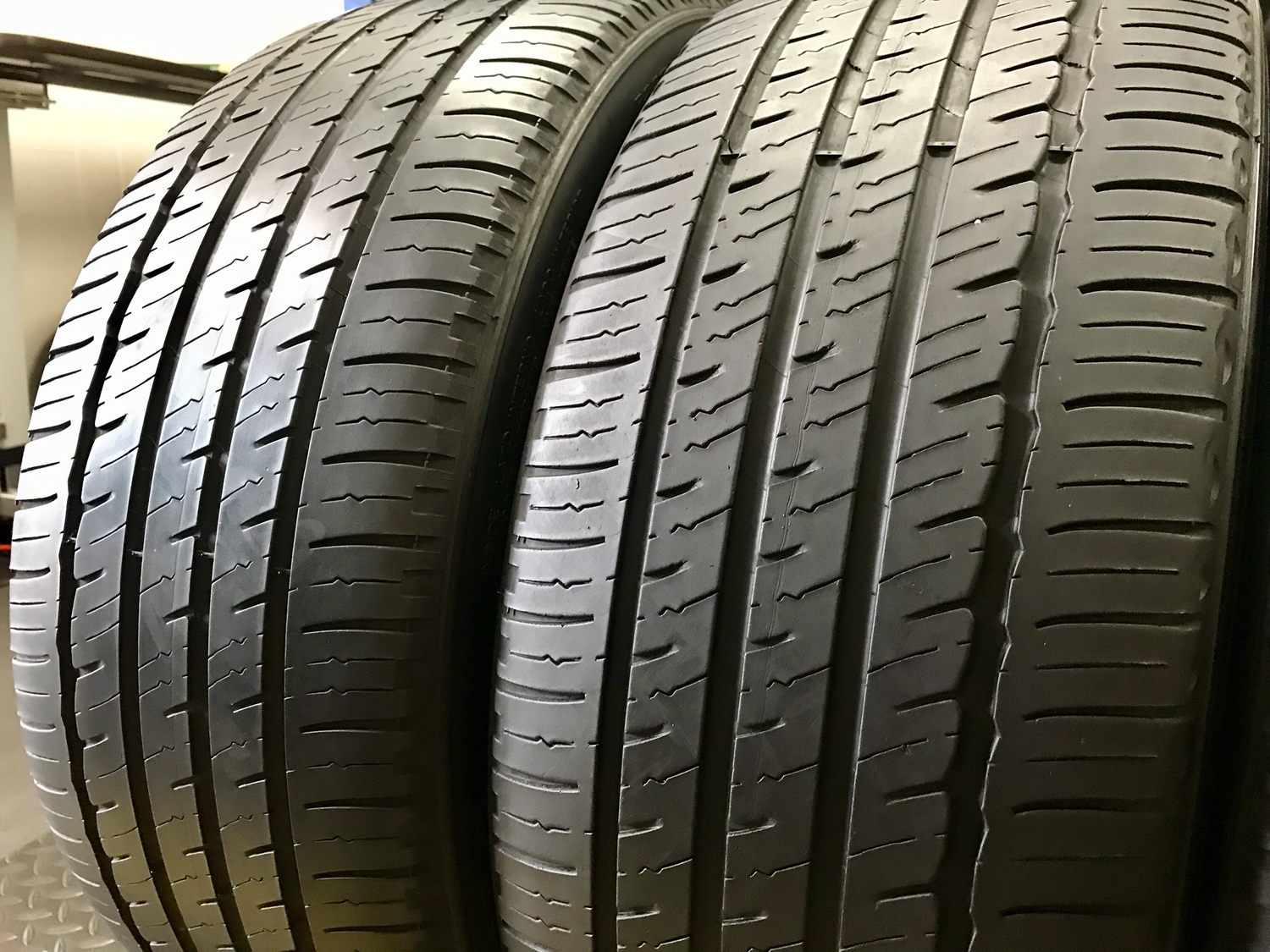 2 USED TIRES 225/45R18 Michelin PRIMACY MXM4 WITH 50% TREAD LIFE