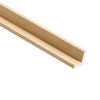 RTM860 Square Corner 18 x 18mm 2.4 Mtr Lt Hardwood Moulding