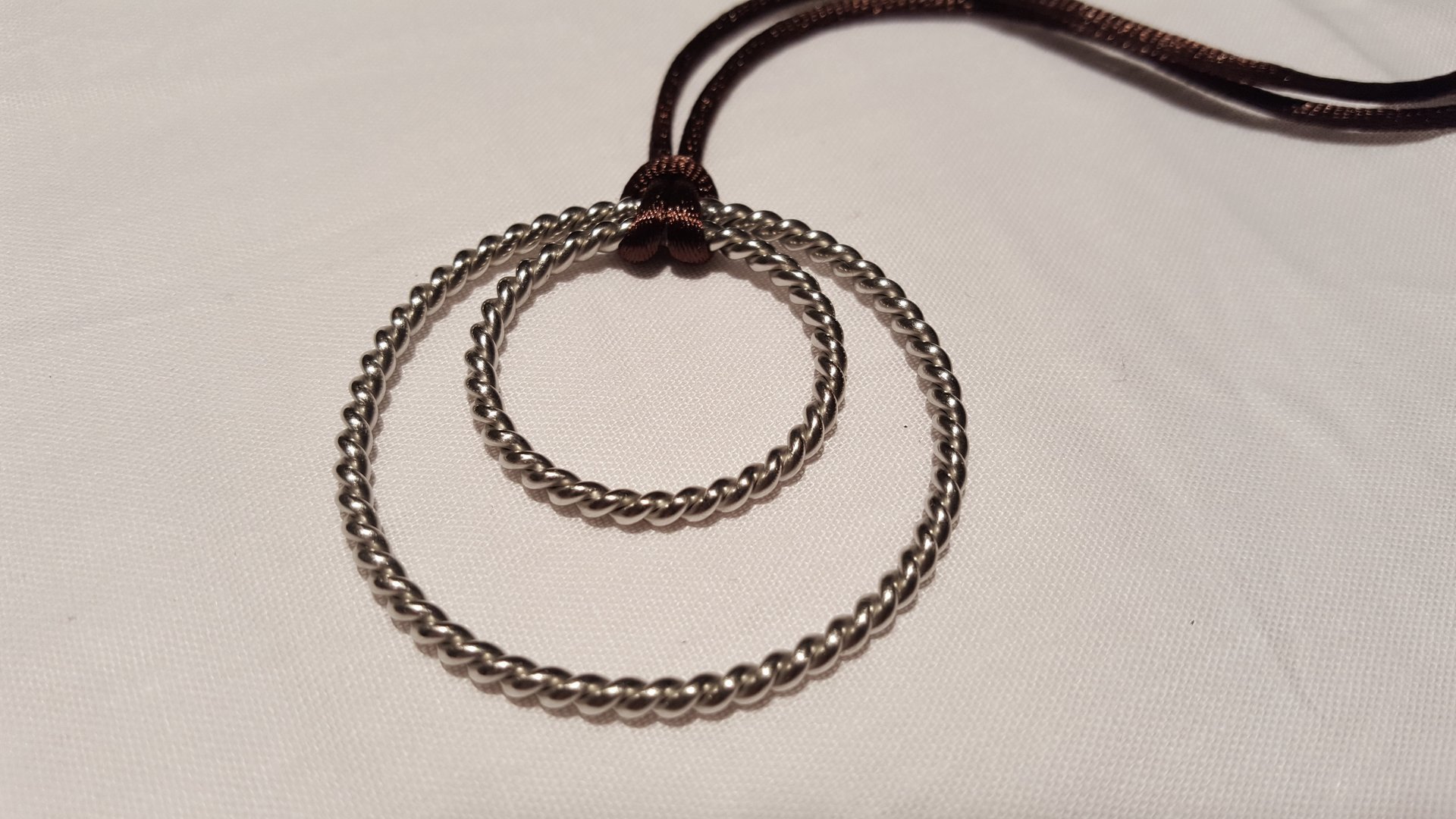 Pendant tensor-rings