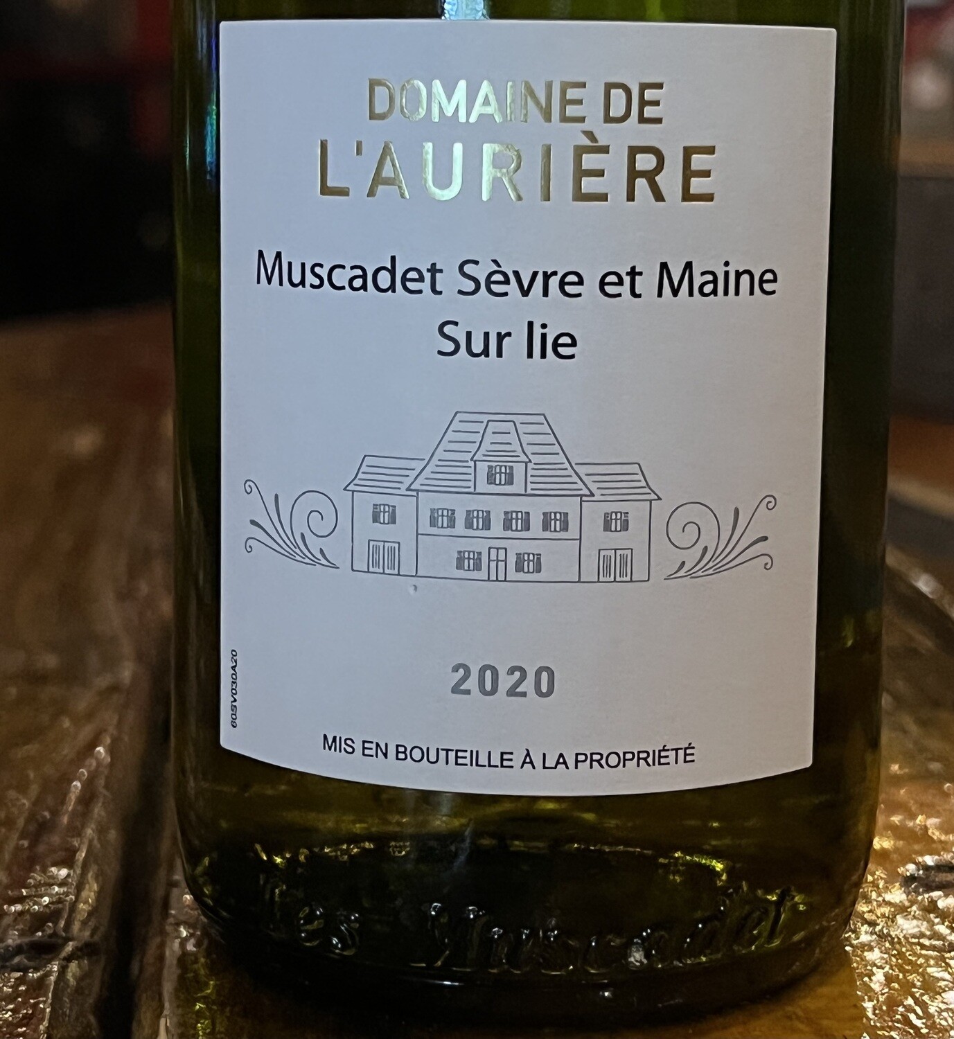 Domaine De L'Auriere Sur Lie Muscadet Sevre et Maine - Loire Valley, France
