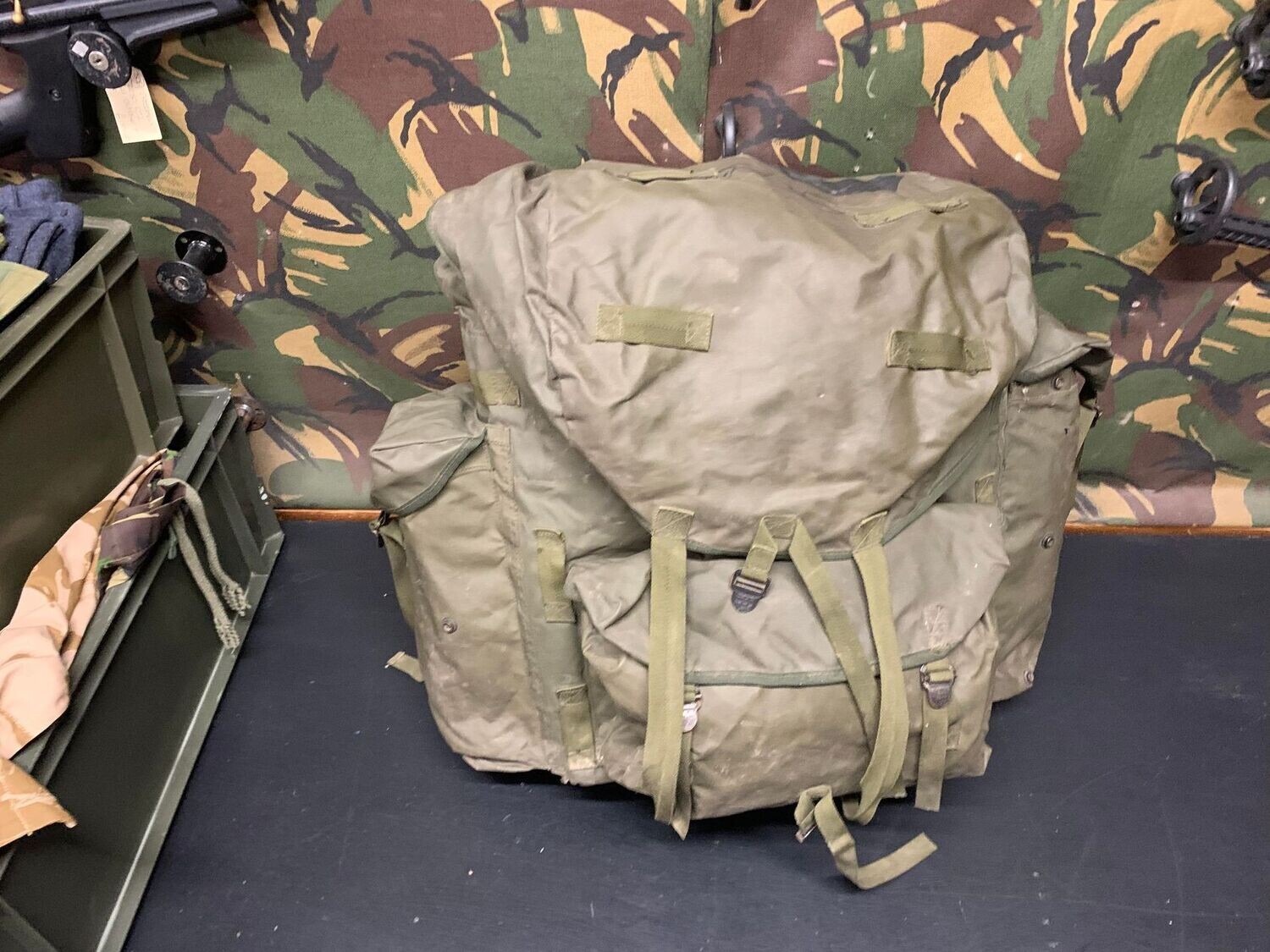 Genuine Issue Used SAS Para bergen - Airborne Paratrooper Rucksack ...