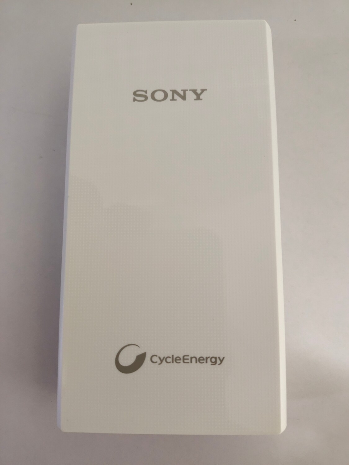 Sony 5000mAh Portable Charger, White – Rs.650 – LT Online Store
