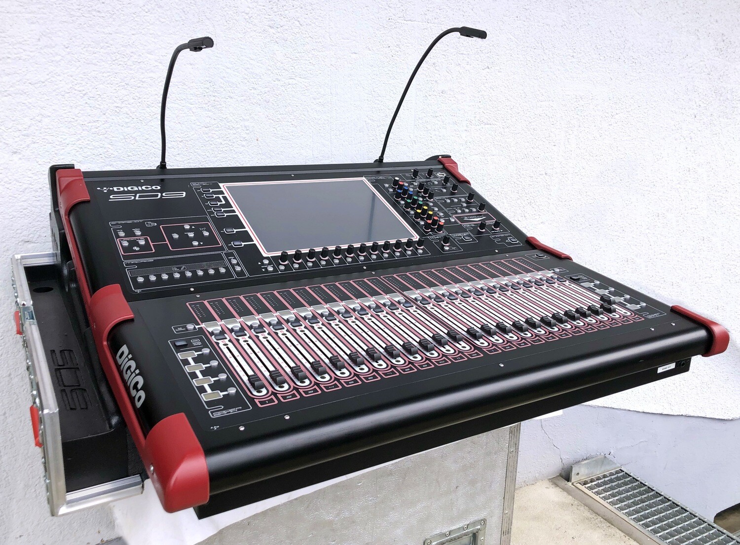 DiGiCo SD9 + Core2 + D Rack