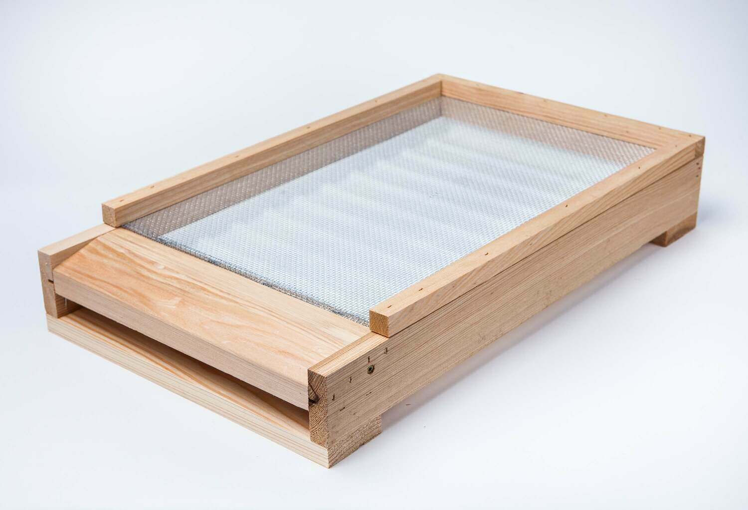 Freemam Beetle Trap Bottom Board