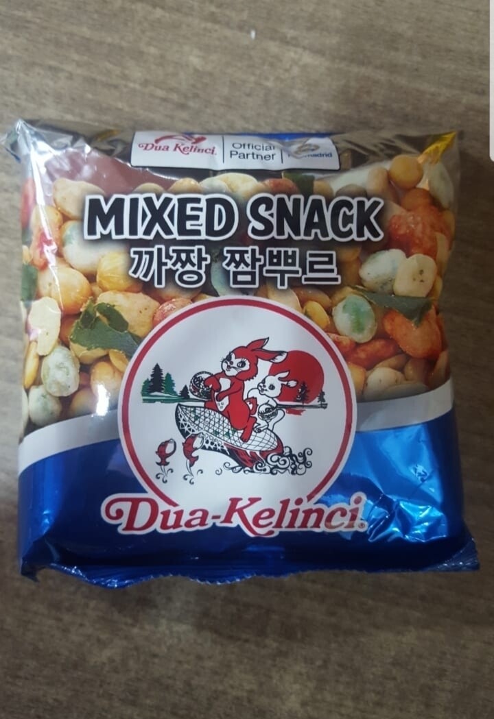 Mixed Snack (Kacang Campur) Dua Kelinci