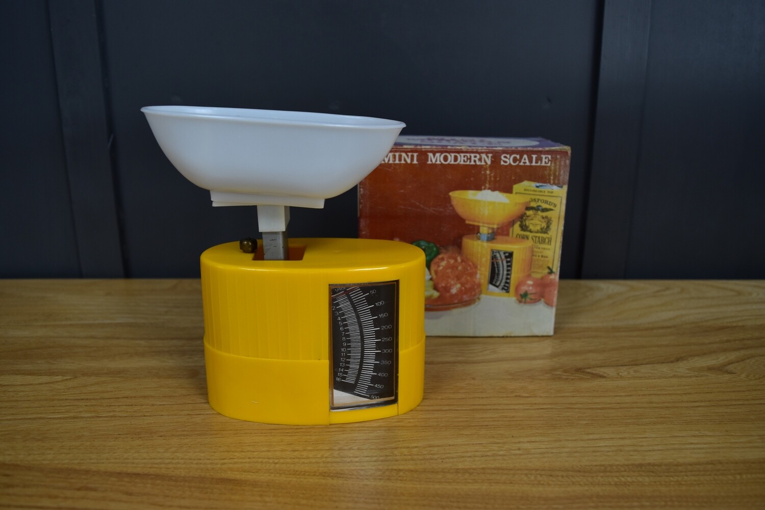 1970s Boxed "Mini Modern" Scales