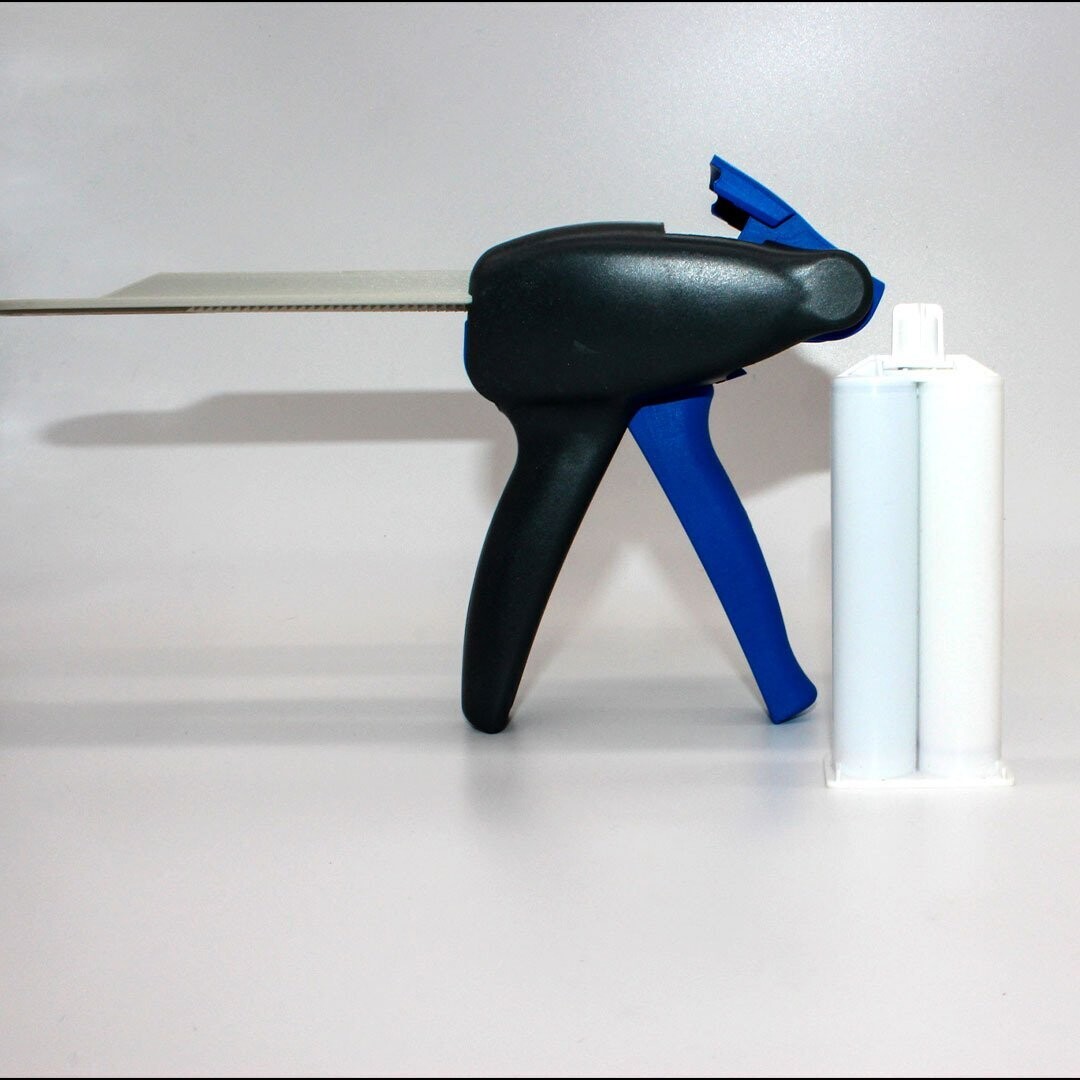 Custom Thumb™Molding Cartridge Dispensing Gun