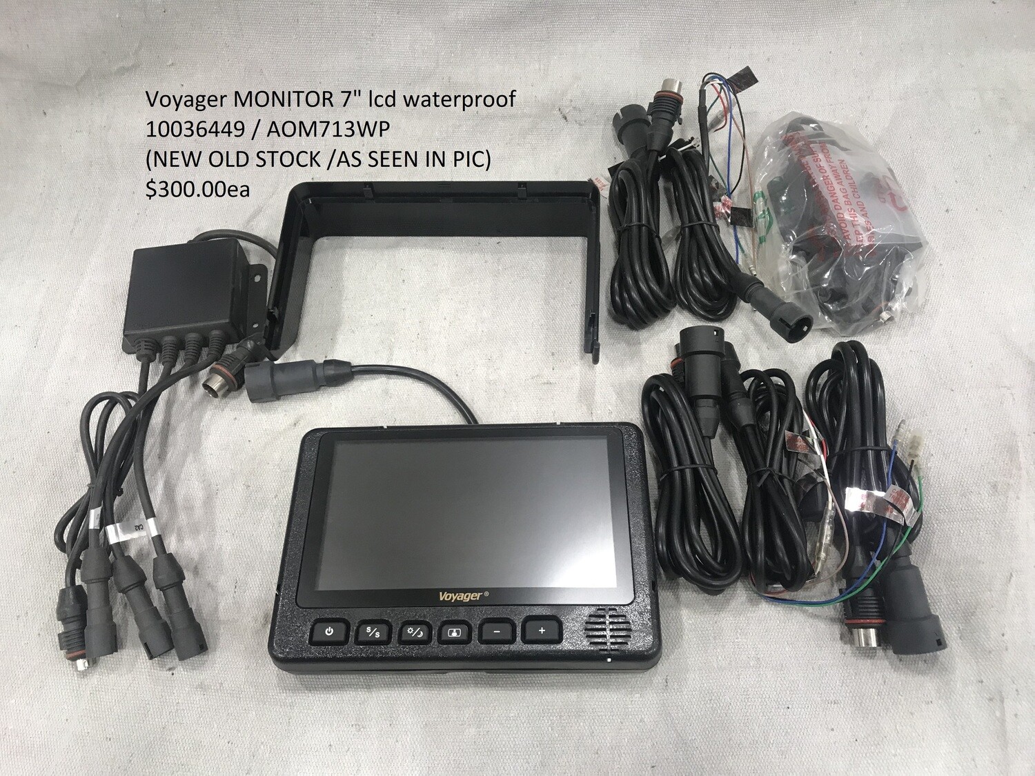 VOYAGER MONITOR, 7" LCD Waterproof